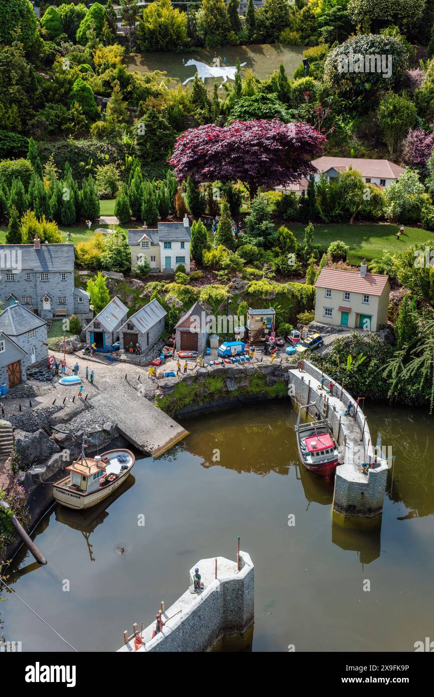 A pretty fishing village at Babbacombe Model Village, Babbacombe ...