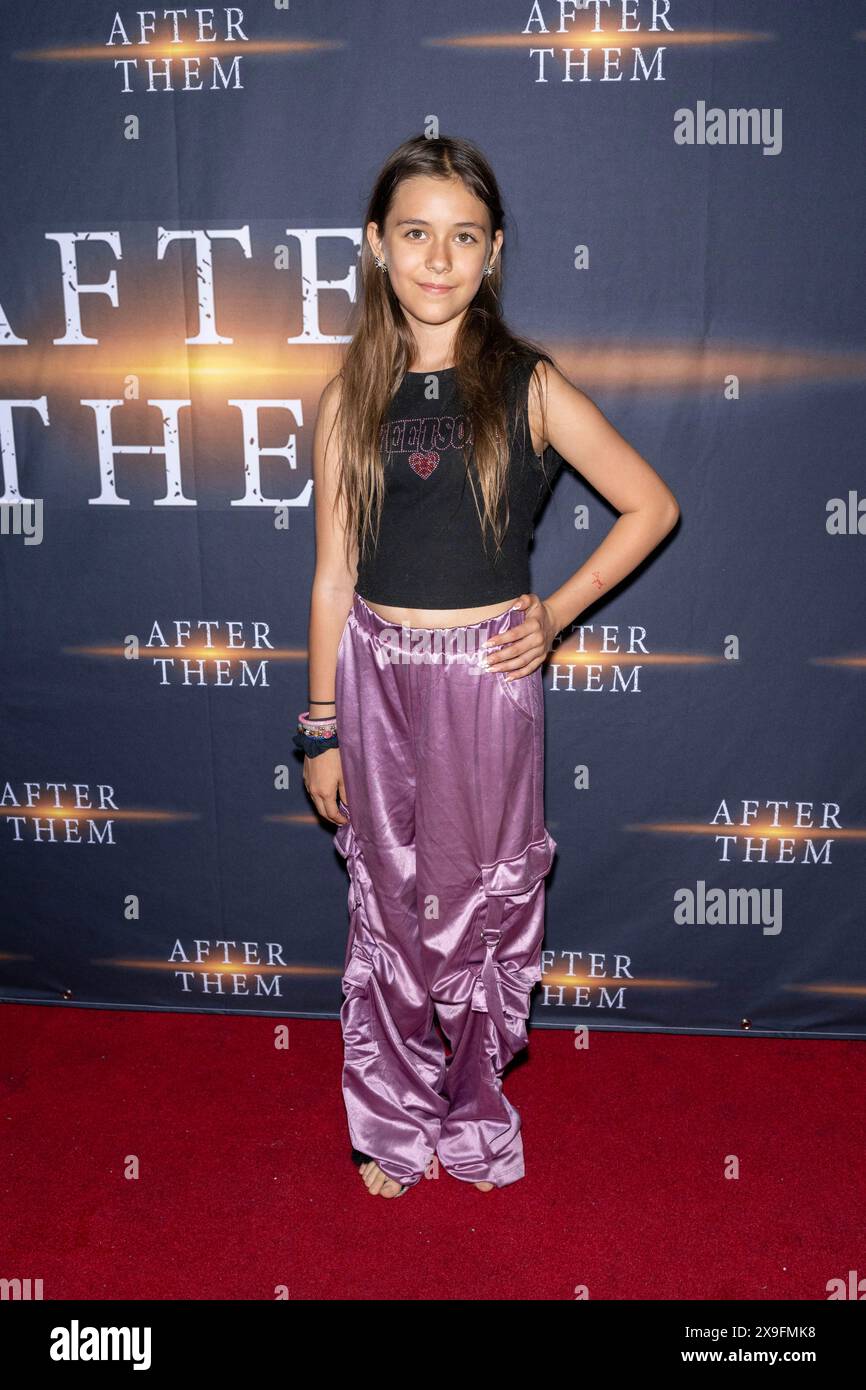 Powering culture hi-res stock photography and images - Alamy