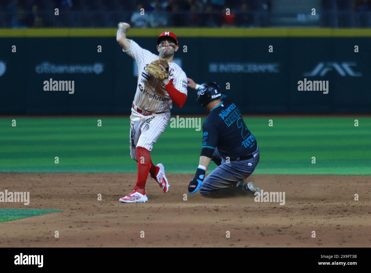 Mexico City, Ciudad de Mexico, Mexico. 29th May, 2024. Second baseman ...