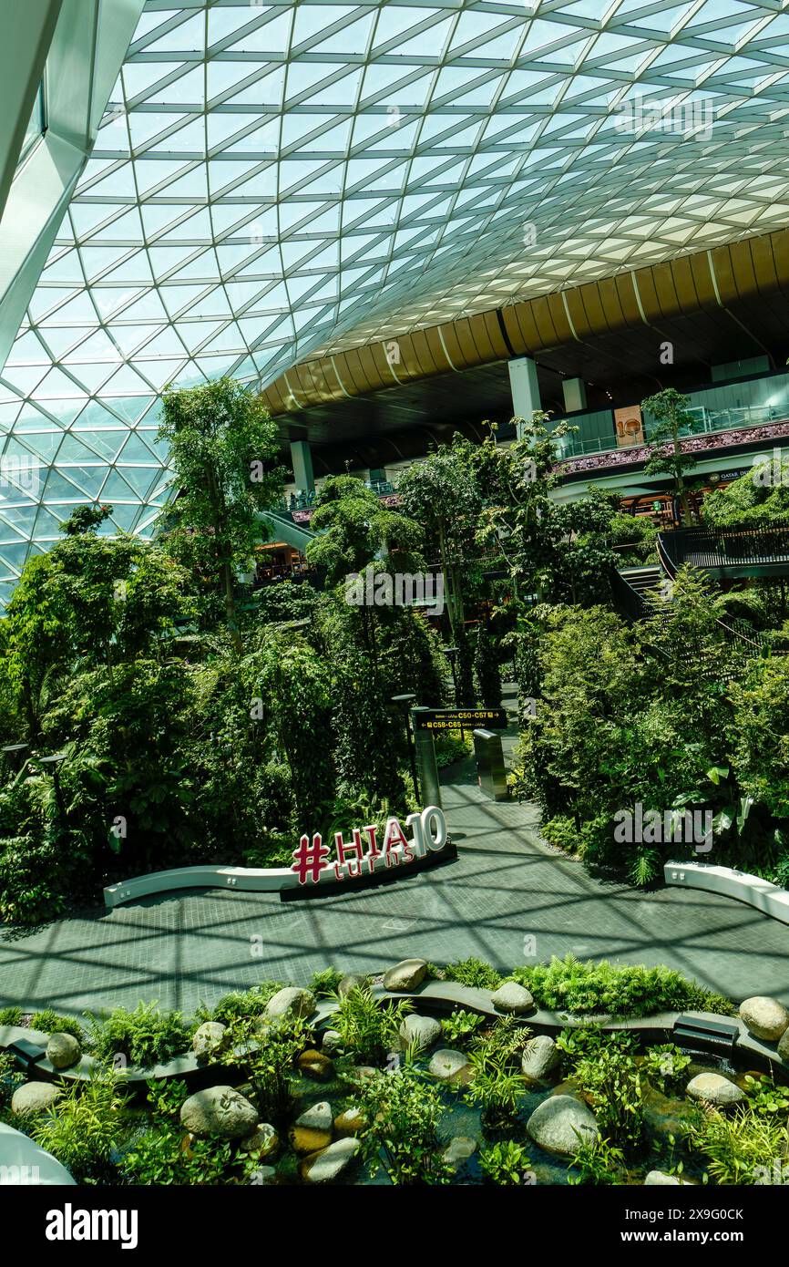 Bona fide, Breathtaking,Dazzling, architectural interior and Jaw ...