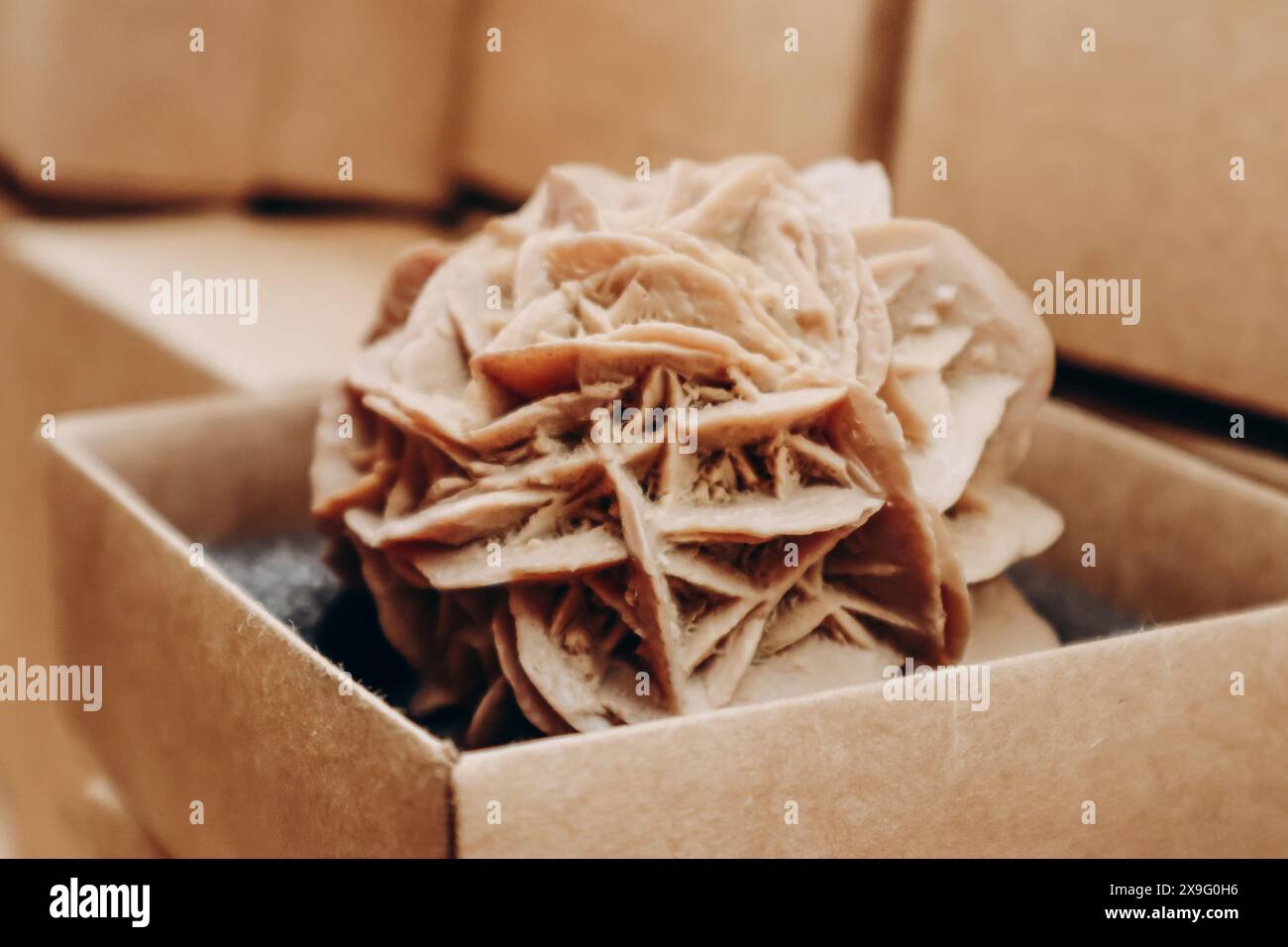 Crystal clusters gypsum hi-res stock photography and images - Alamy