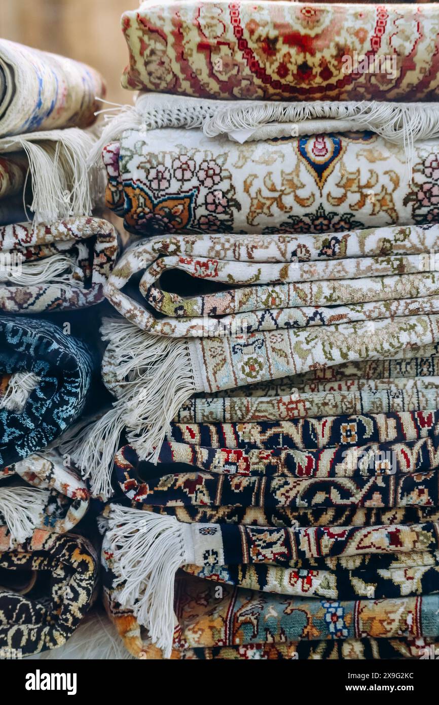 Oriental rugs at Souq Waqif in Doha, Qatar Stock Photo - Alamy