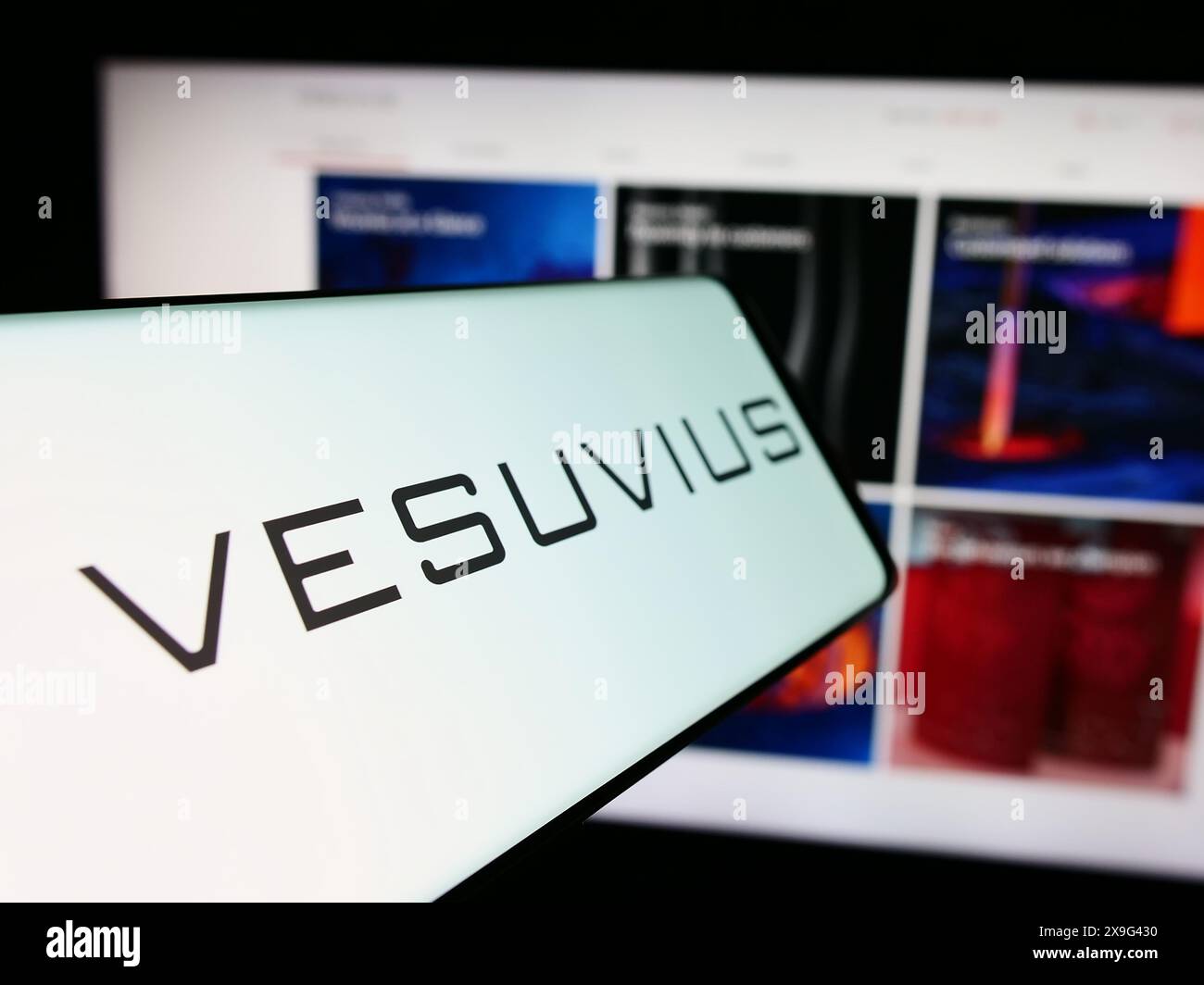 Engineered logo hi-res stock photography and images - Alamy