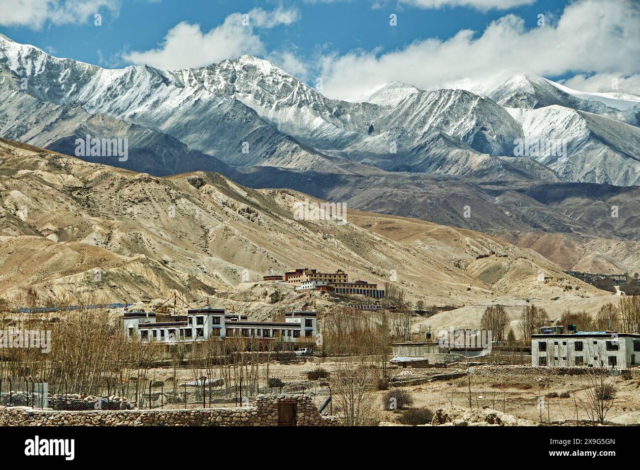 Lo manthang city hi-res stock photography and images - Alamy