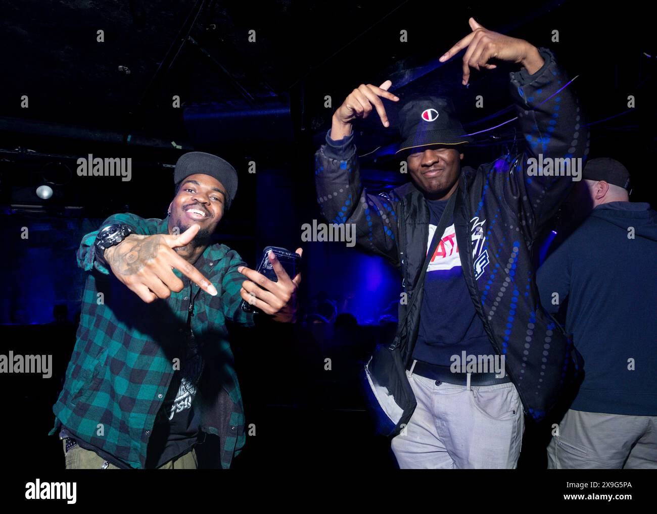 Rapping hi-res stock photography and images - Alamy