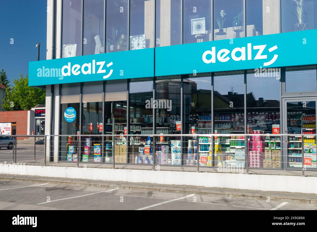 Jarocin, Poland - May 1, 2024: Dealz store in Poland Stock Photo - Alamy
