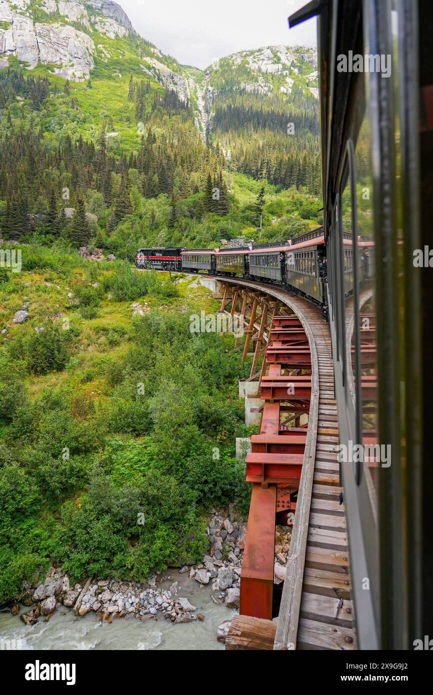 Narrow-gauge train of the White Pass and Yukon Route in the Alaskan ...