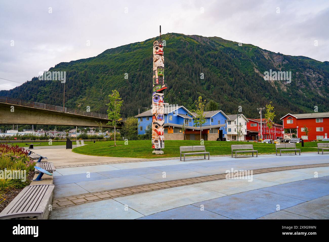 Alaska juneau seawalk hi-res stock photography and images - Alamy
