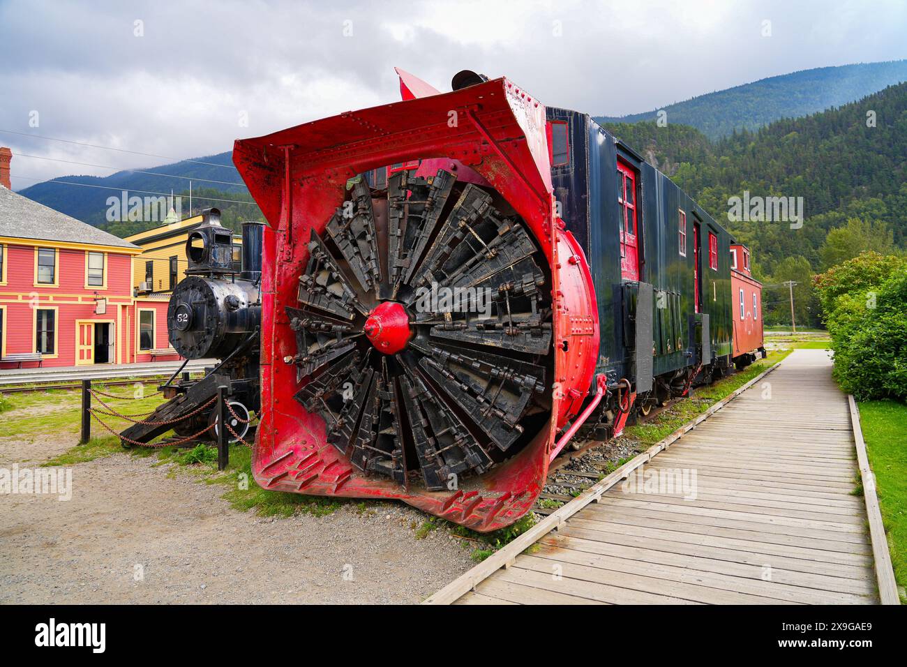 Snow blower train hi-res stock photography and images - Alamy