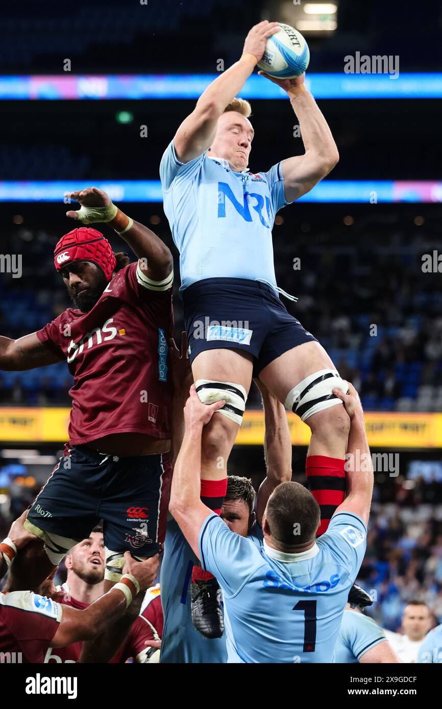 Cheering footbal team hi-res stock photography and images - Alamy