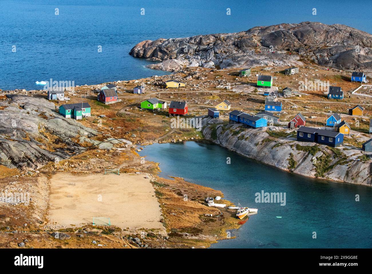 Coloful houses in the small isolated inuit village of Aappilattoq ...