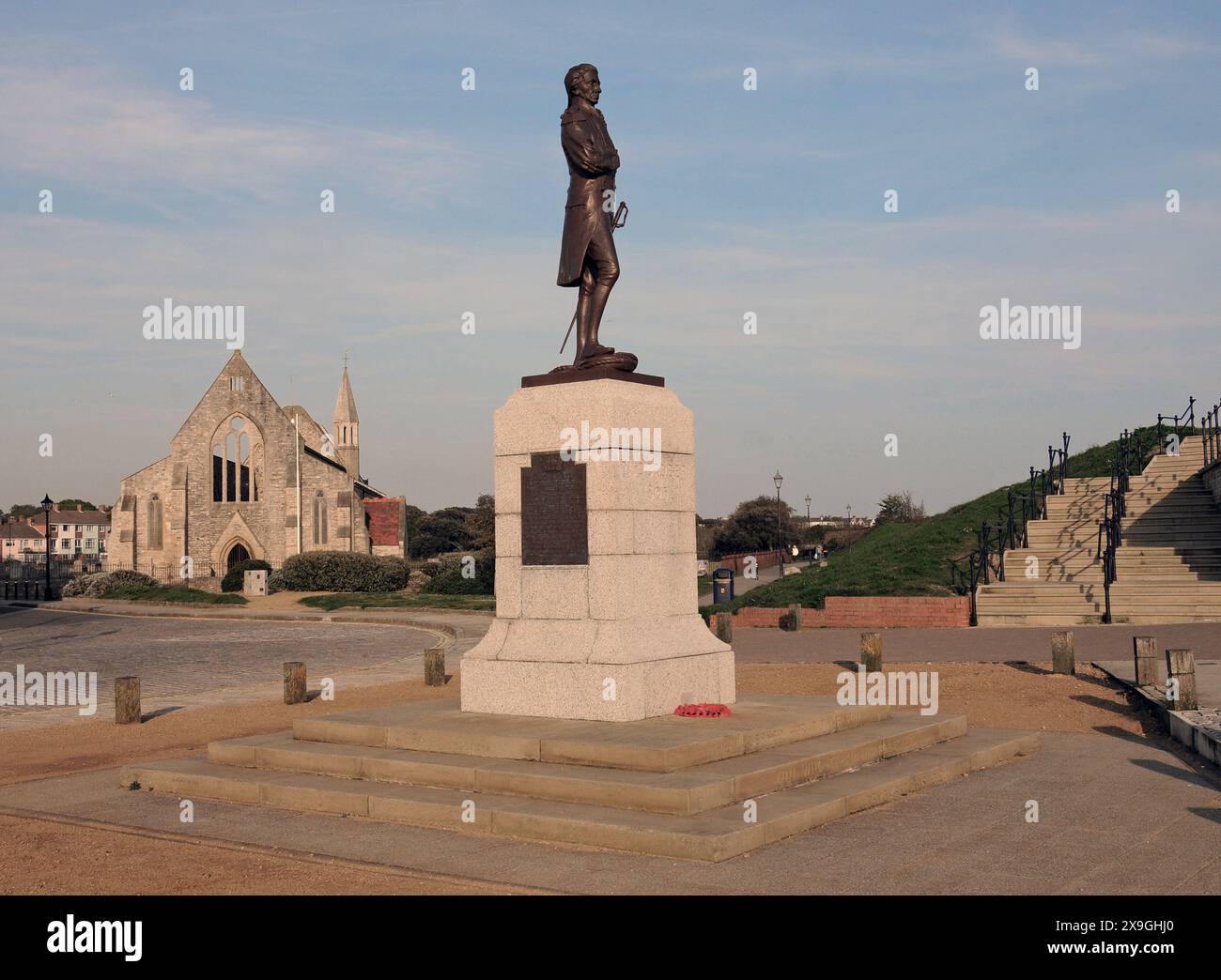 ENGLISH COASTAL PATH, LORD NELSON MEMORIAL STATUE, ROYAL GARRISON ...