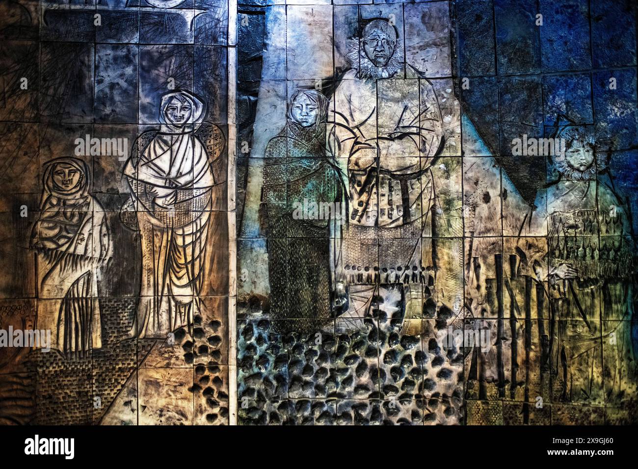 Ceramic murals of Jordi Bonet in the Charles S Curtis Memorial Hospital ...