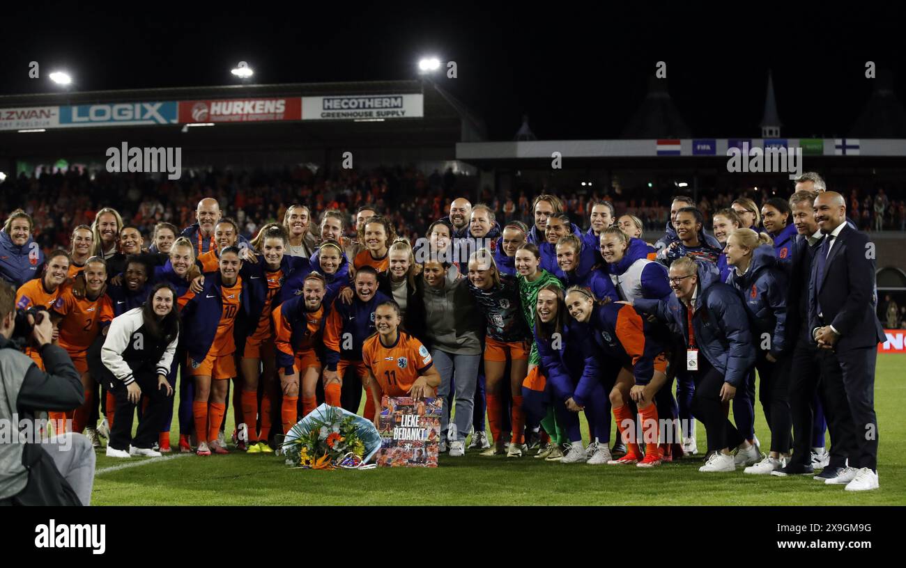 ROTTERDAM - Lieke Martens says goodbye to the Dutch team after the ...
