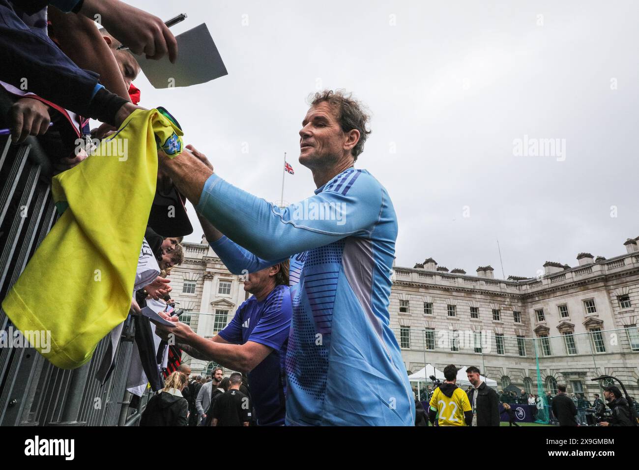 Arsenal goalkeeper jens lehman hi-res stock photography and images - Alamy