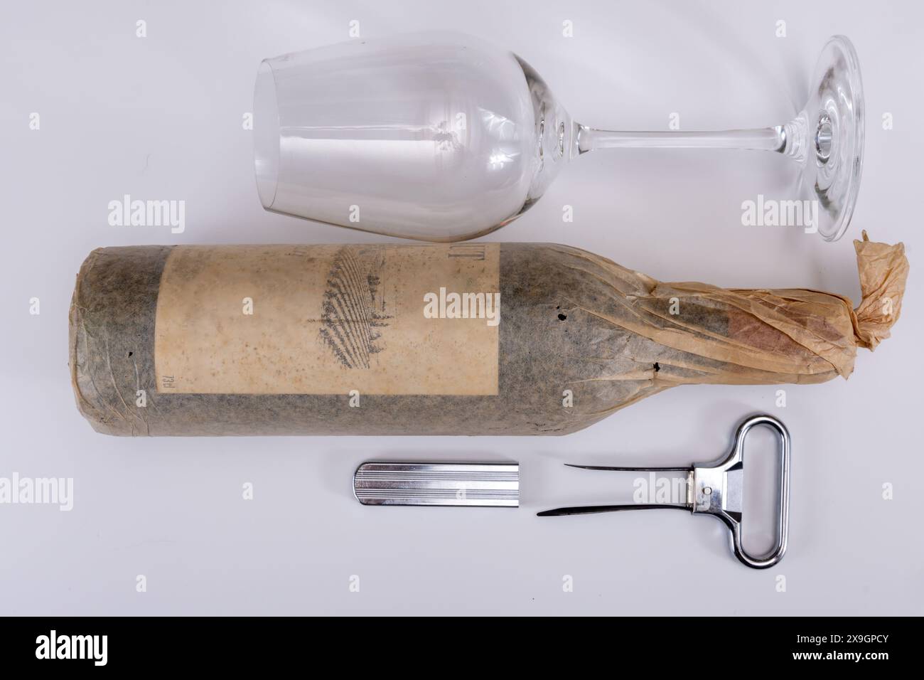 Corkscrew for opening of very old vintage bottles of wine, twin-prong ...