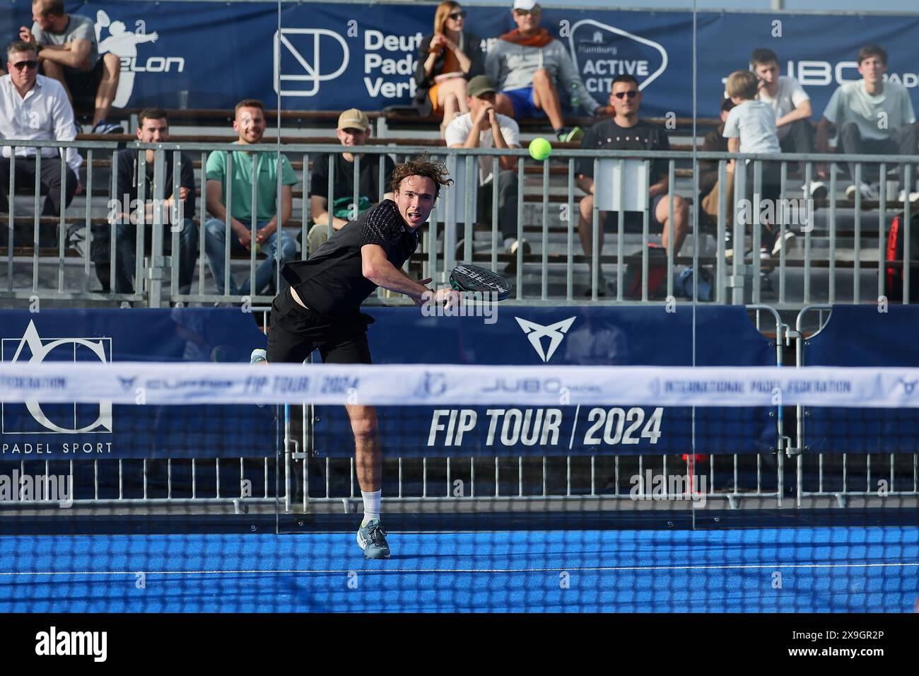 Hamburg, Hamburg, Germany. 30th May, 2024. Nicolas VAN BETUW (NED ...