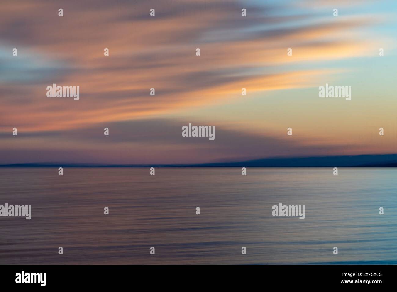 Abstract sunset sky ocean hi-res stock photography and images - Alamy