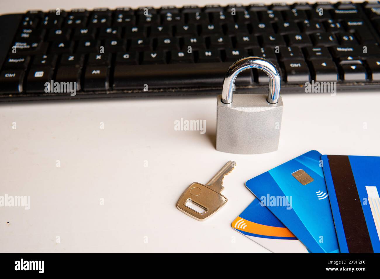 Expense confidential hi-res stock photography and images - Alamy