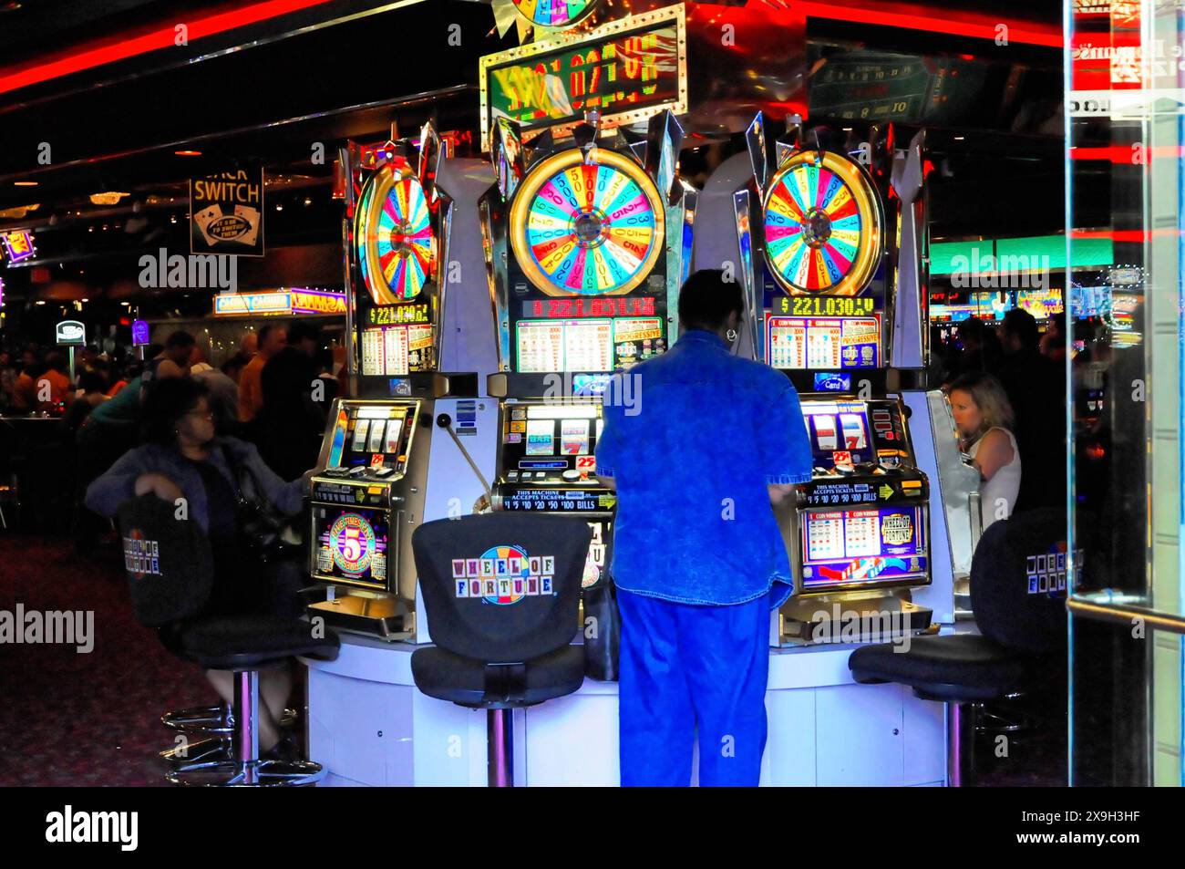 Several people in machines hi-res stock photography and images - Alamy