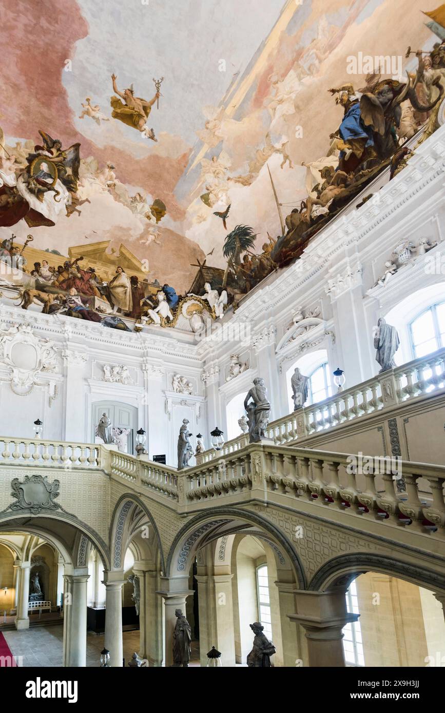 Staircase, fresco, ceiling painting by Tiepolo, Wuerzburg Residence ...