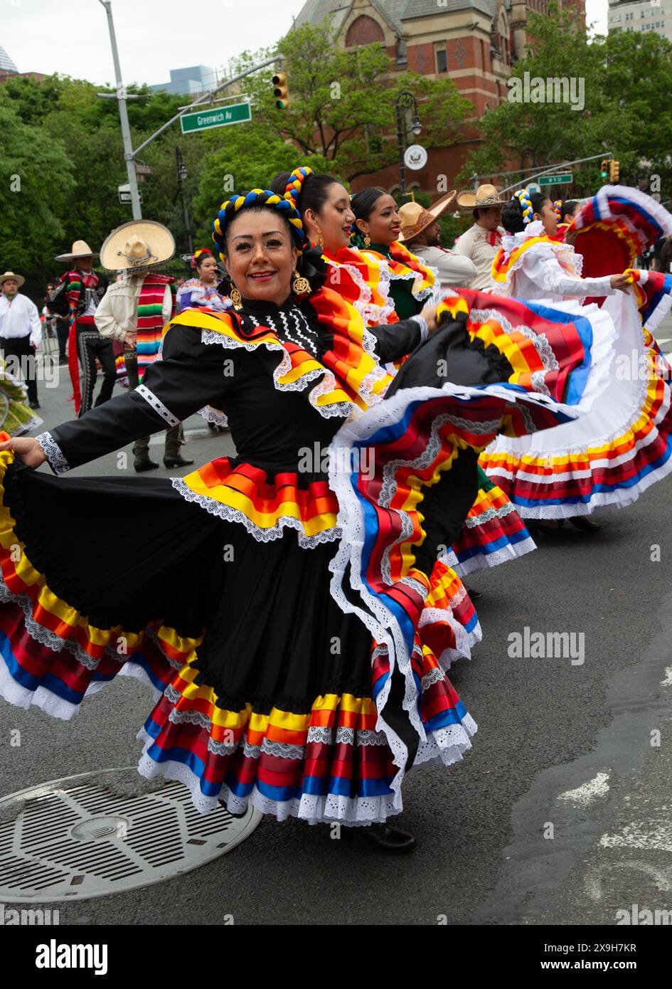 The 18th annual Dance Parade New York moves through Greenwich Village ...