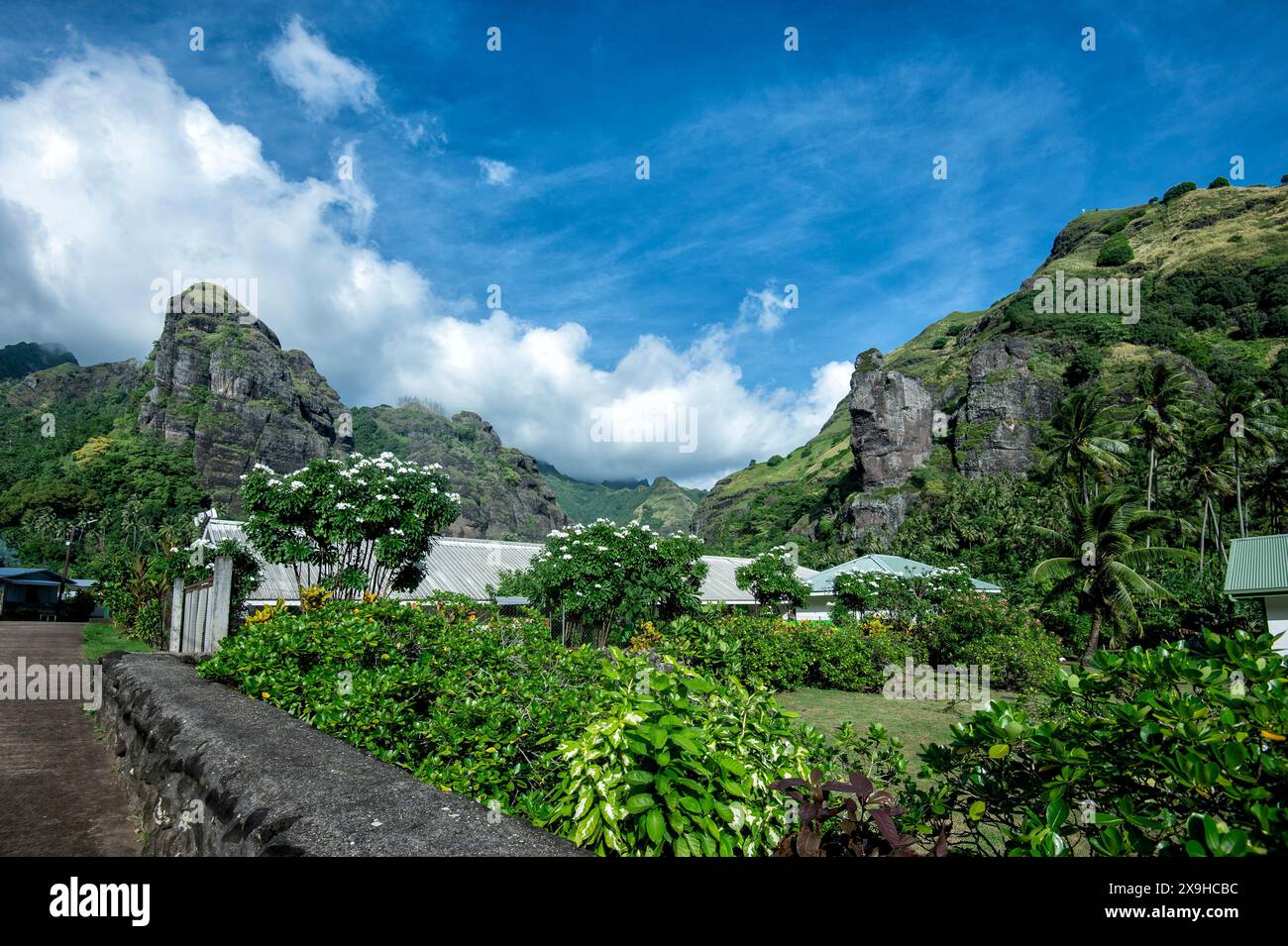 The small scenic village of Hanaveva, Fatu Iva, Marquesas Islands ...