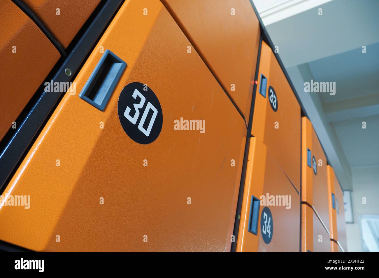 Door locker check service hi-res stock photography and images - Alamy