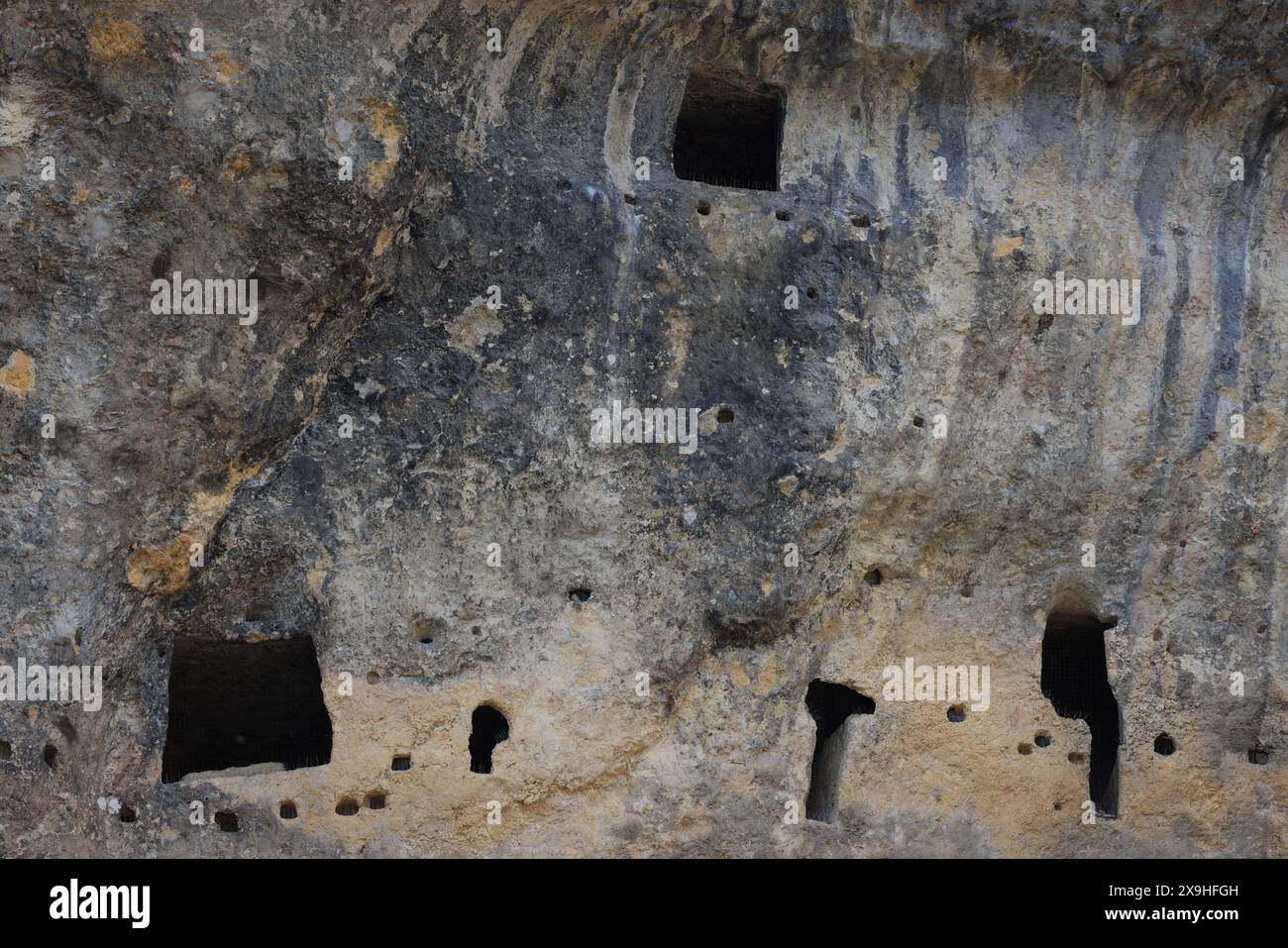 Cave shelter dug into a rock face hi-res stock photography and images ...