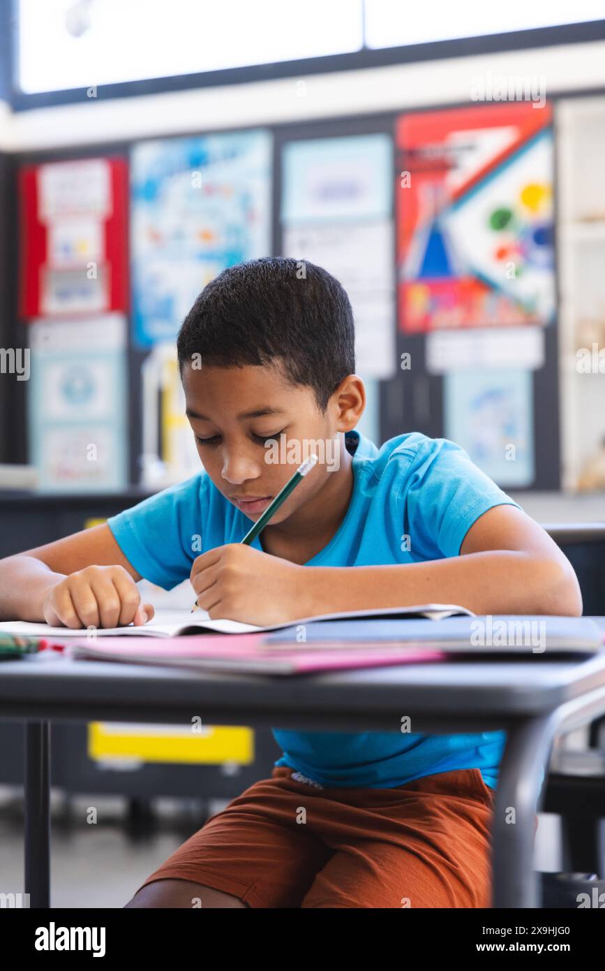 Task concentration hi-res stock photography and images - Alamy