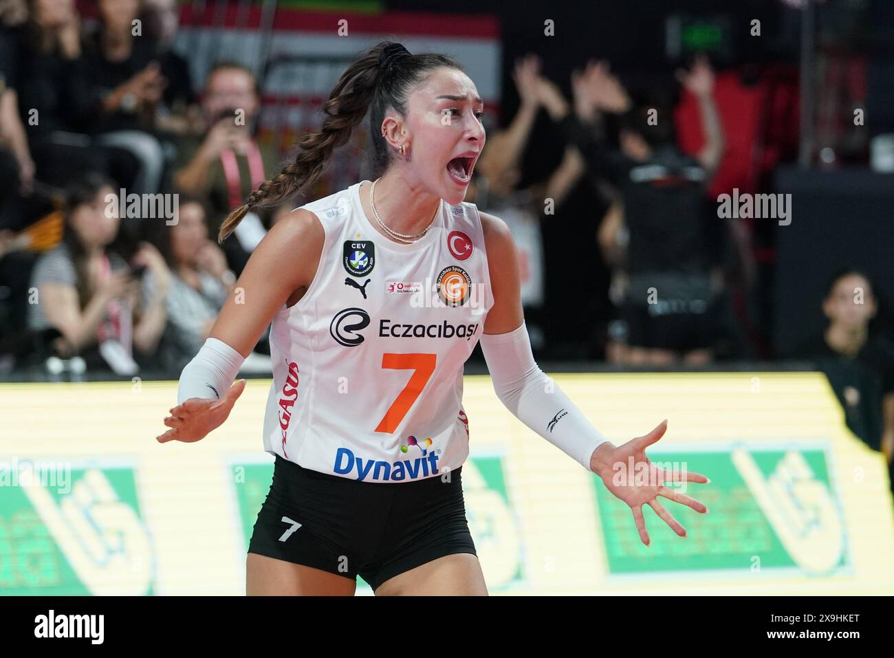 Hande baladin hi-res stock photography and images - Alamy