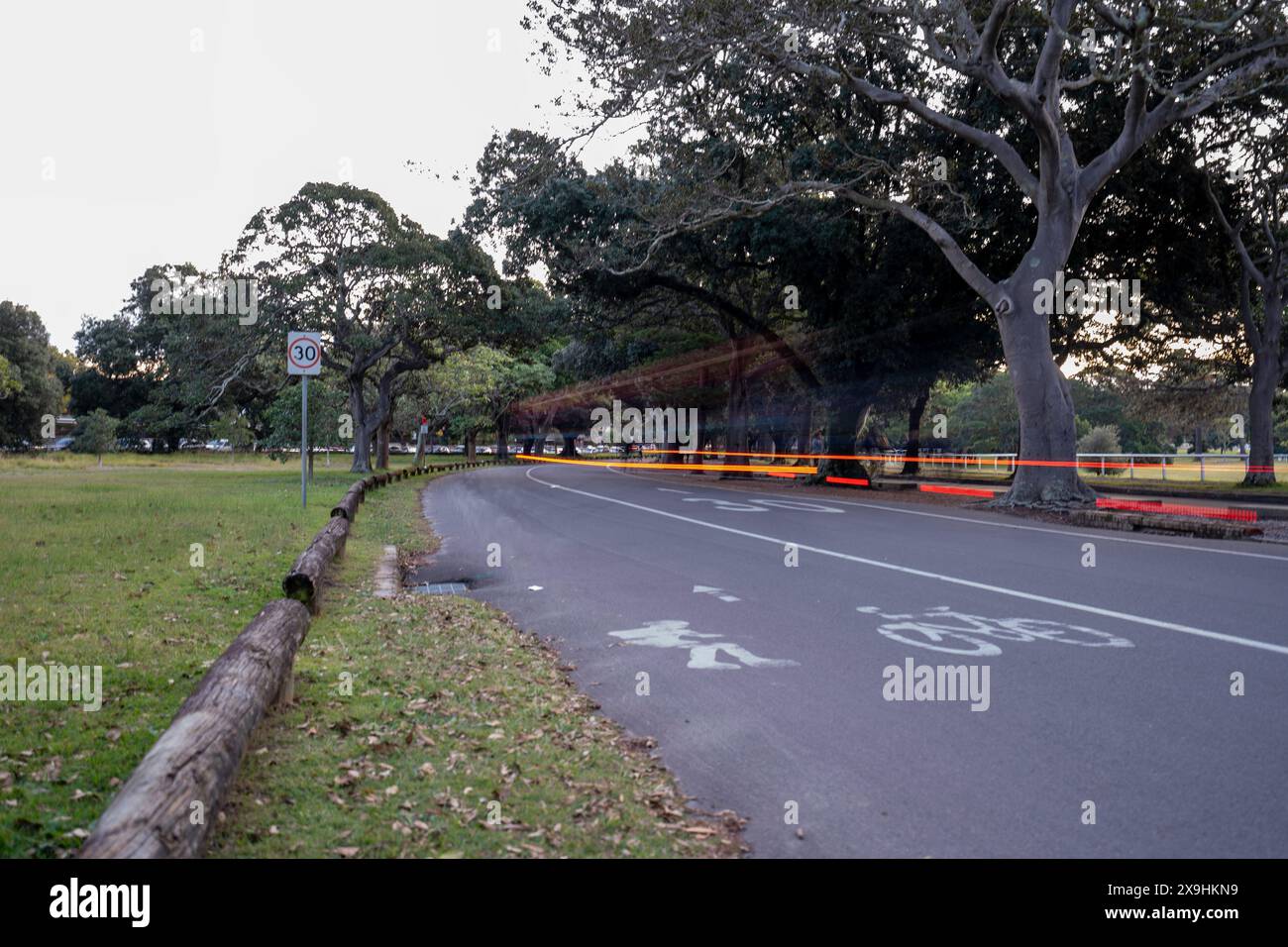 Joggers with movement hi-res stock photography and images - Alamy