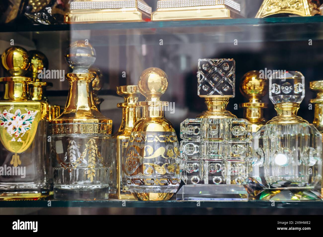 Souq doha perfume hi-res stock photography and images - Alamy