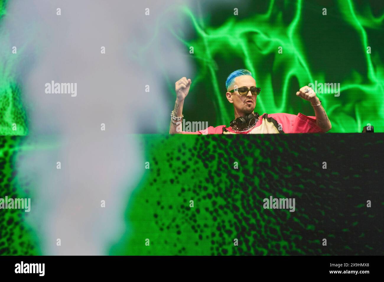 Robin Schulz live bei der N-Joy Starshow 2024 auf der Expo Plaza ...