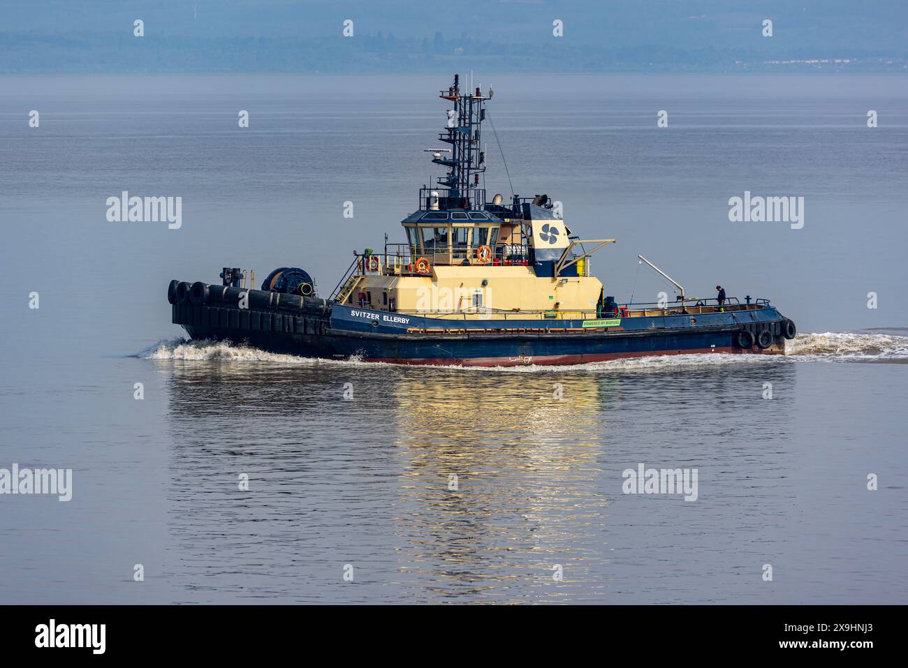 Tug Svitzer Ellerby heading out to guide a vessel into Royal Portbury ...