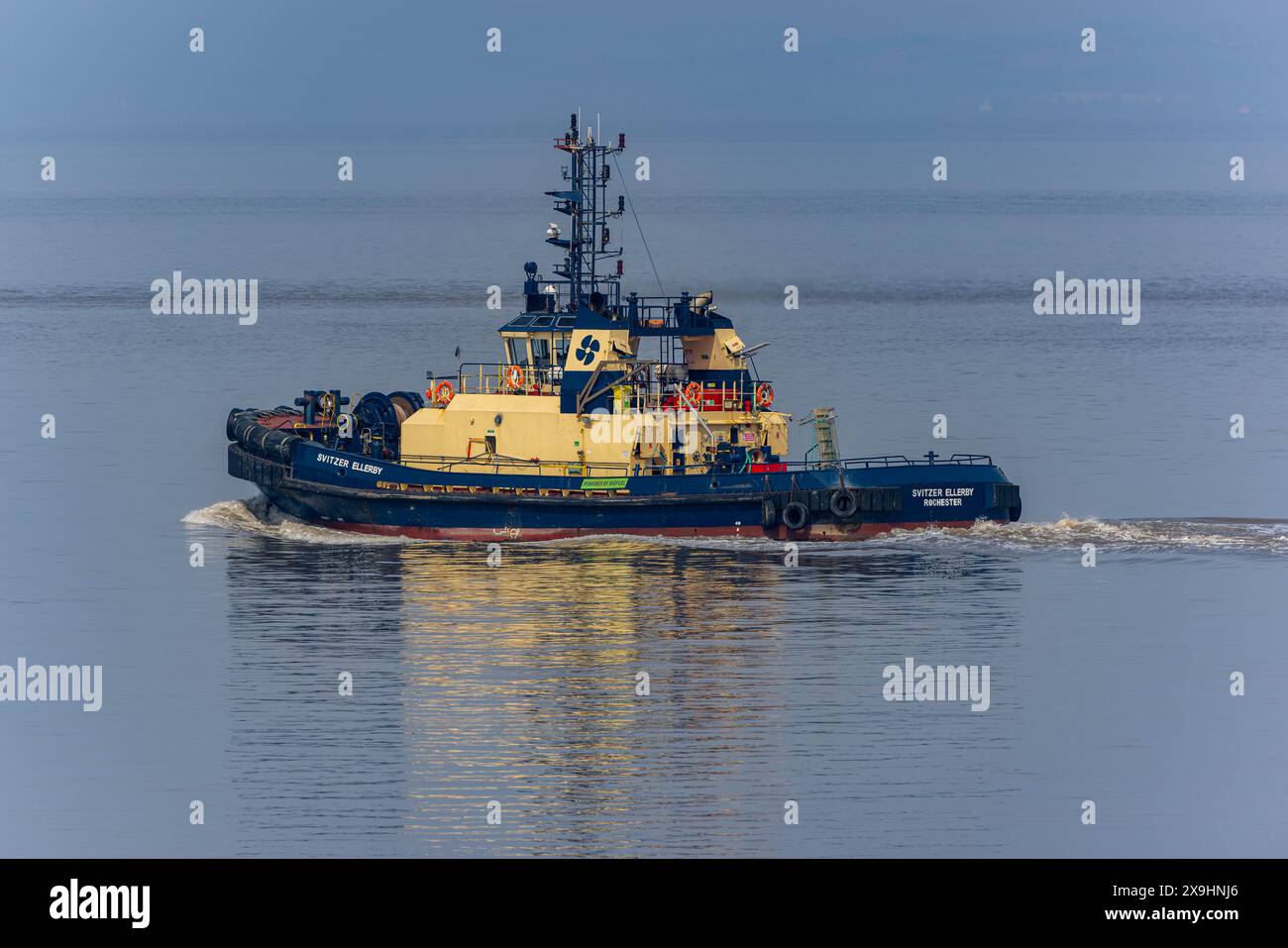 Tug Svitzer Ellerby heading out to guide a vessel into Royal Portbury ...