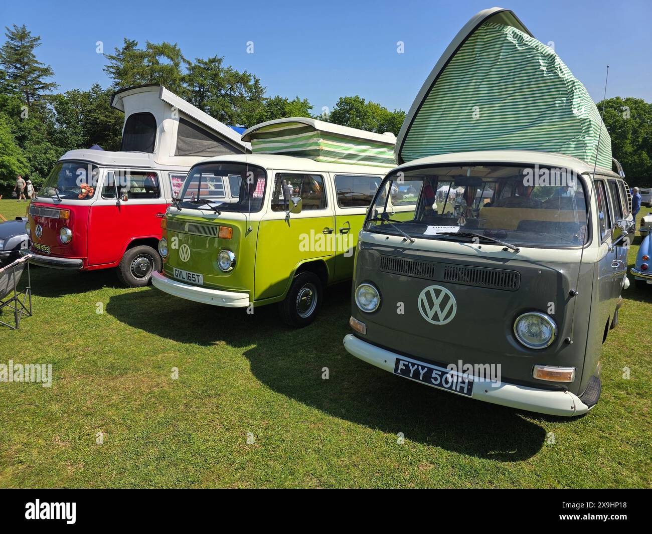 Volkswagen Campervans with pop top roofs at Fawley Hill Steam & Vintage ...