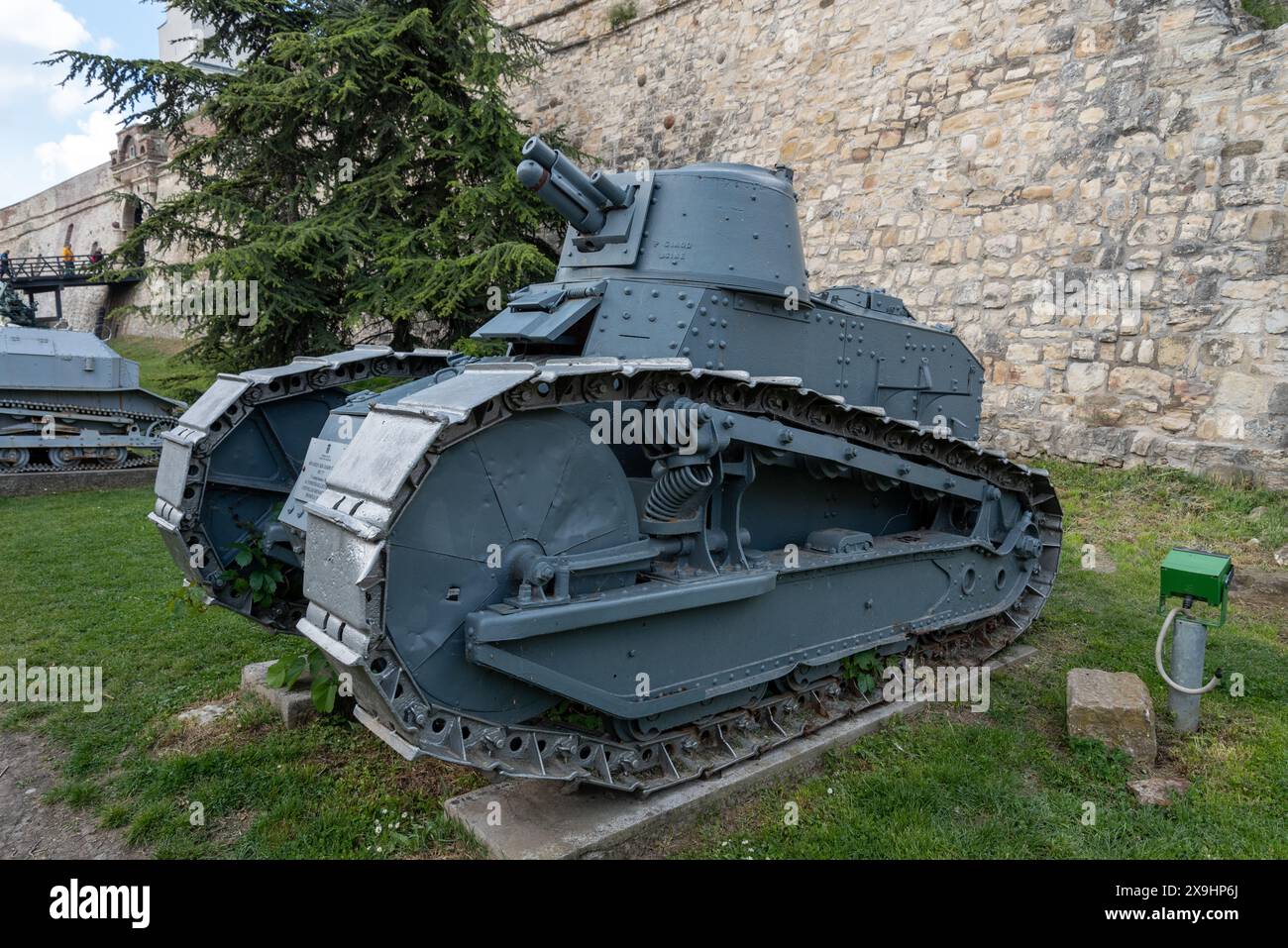 French military vehicle hi-res stock photography and images - Alamy