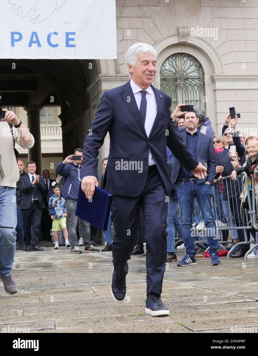 Atalanta coach Gian Piero Gasperini after award ceremony by the mayor ...