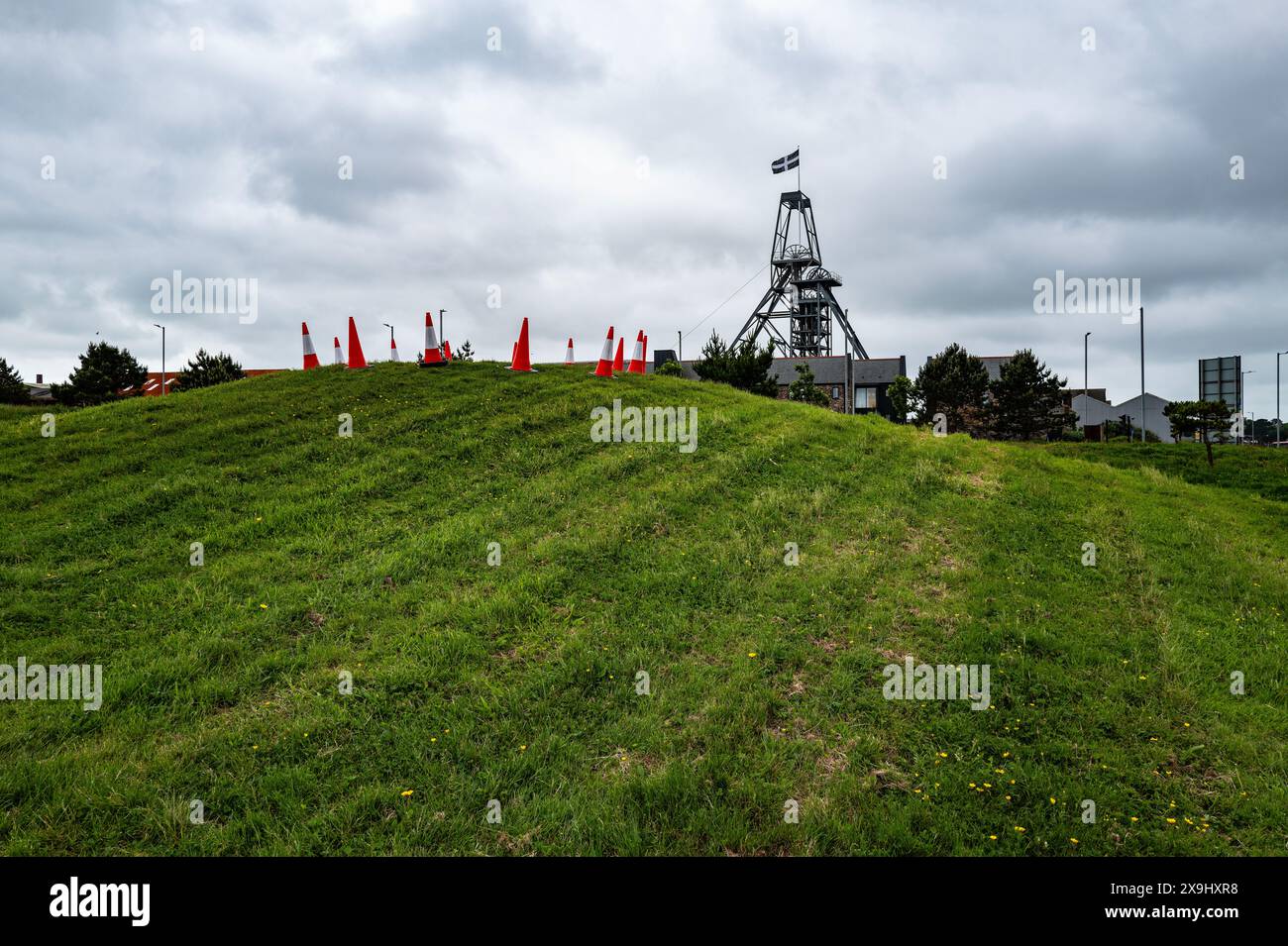 HEARTLANDS POOL CAMBORNE WORLD HERITAGE SITE MINING ENGINE HOUSE Stock ...
