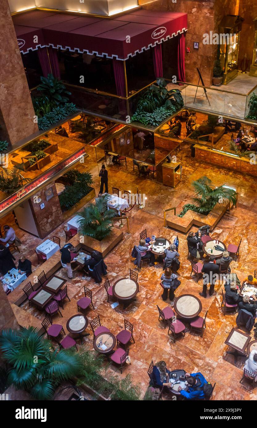 Trump tower interior hi-res stock photography and images - Alamy