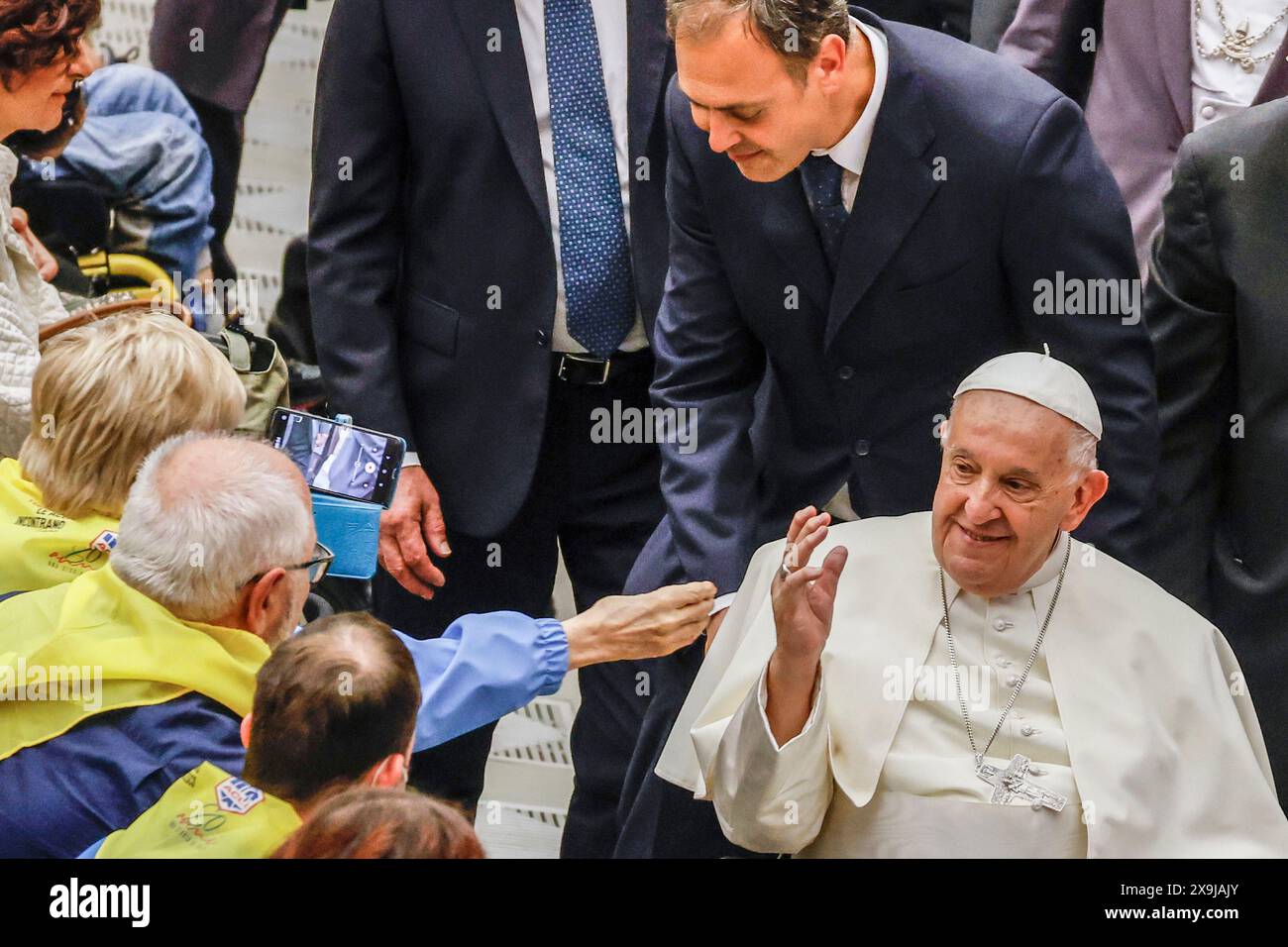 Vatican City, Vatican, 1 June, 2024. Pope Francis waves to the members ...