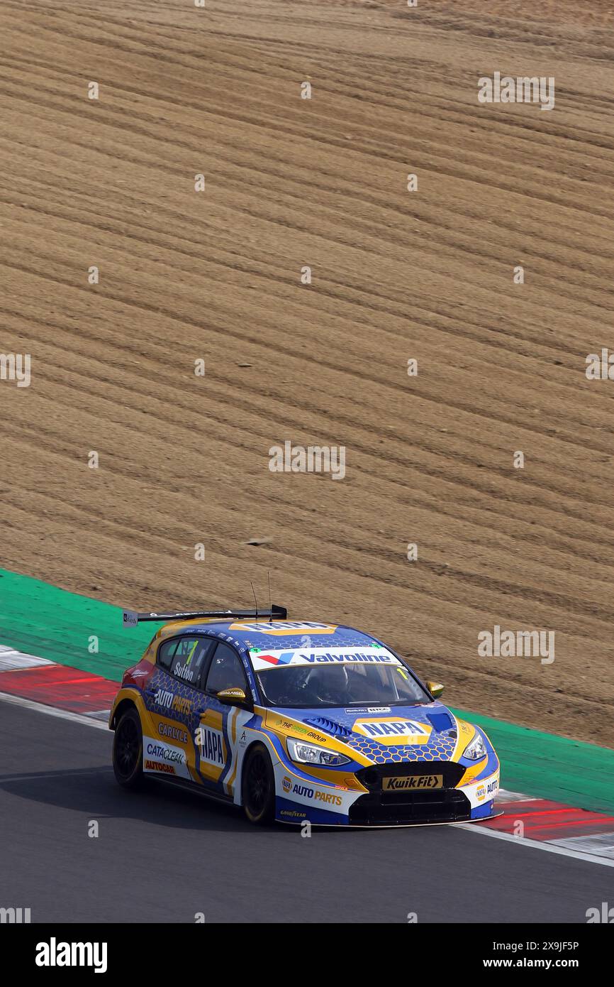 Ashley Sutton - Napa Racing UK - driving Ford Focus ST number 1 in the ...