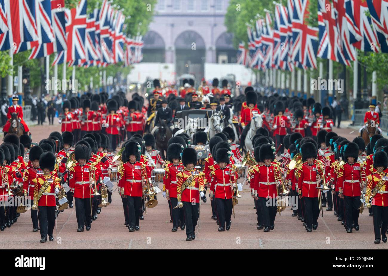 Queen Victoria Memorial, London, UK. 1st June, 2024. The Major General ...