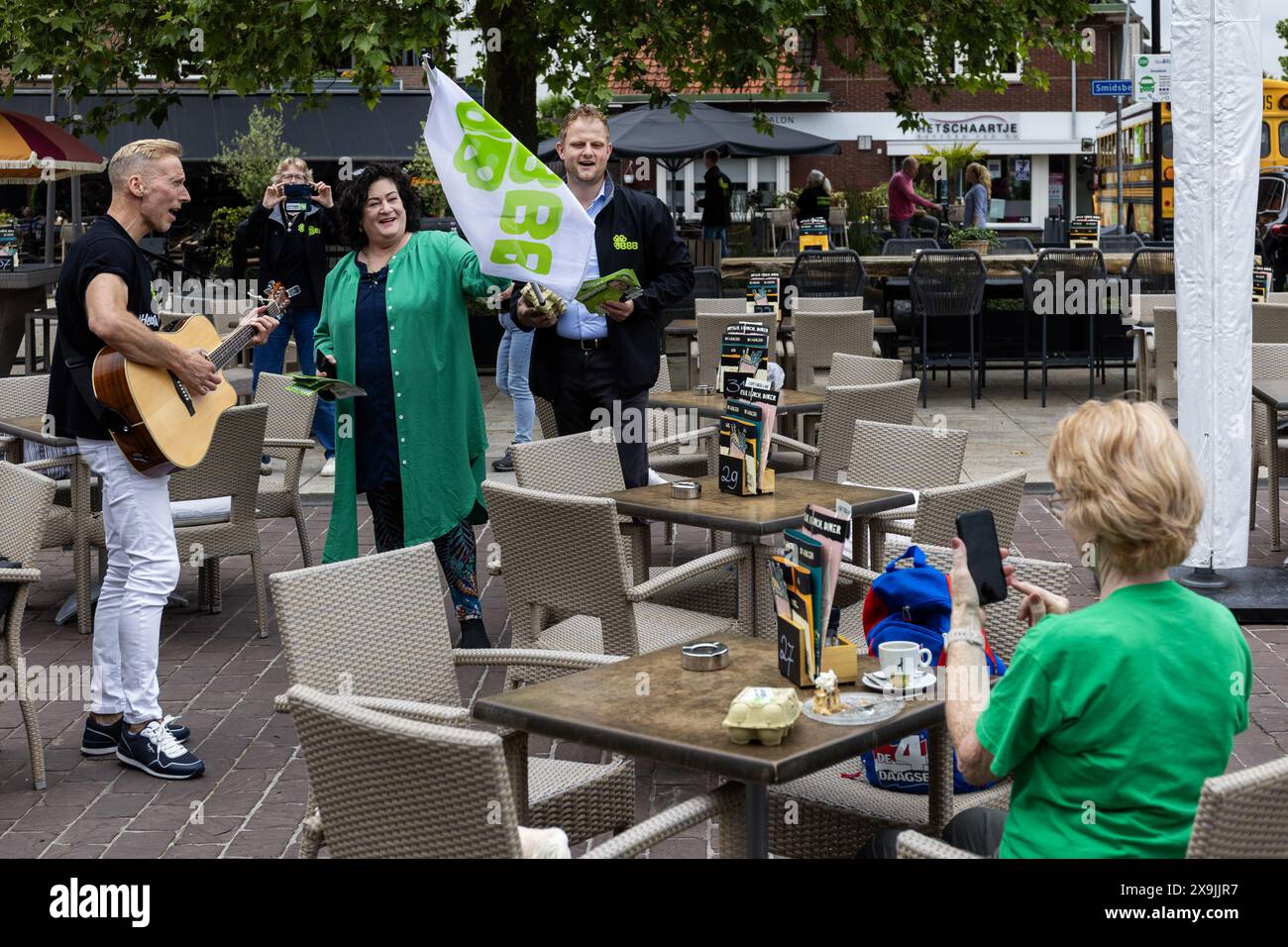 HOLTEN - List leader Sander Smit, Caroline van der Plas of BBB during a ...