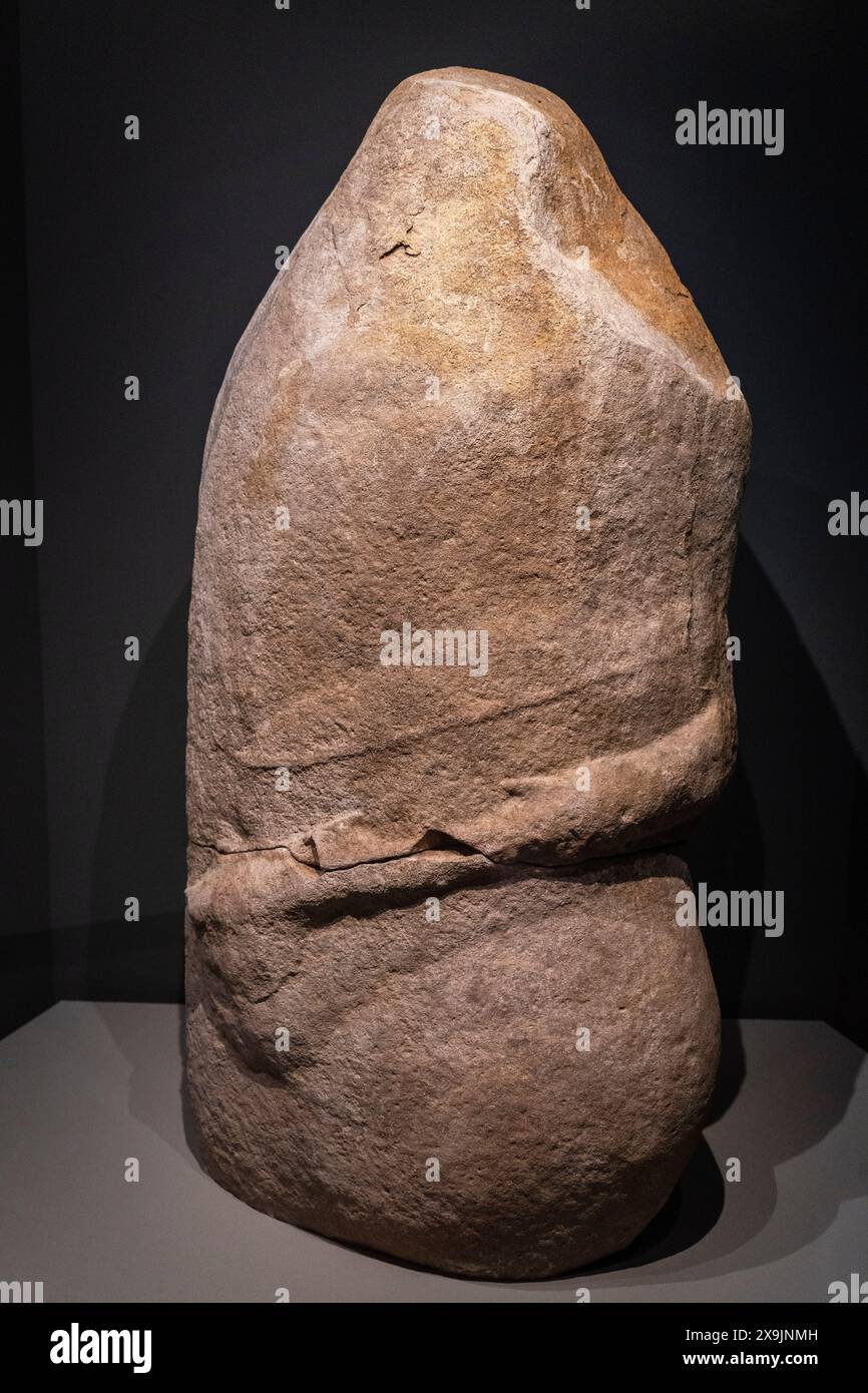 stele of the goddess of the Sun Gate, 5th century BC, main square ...