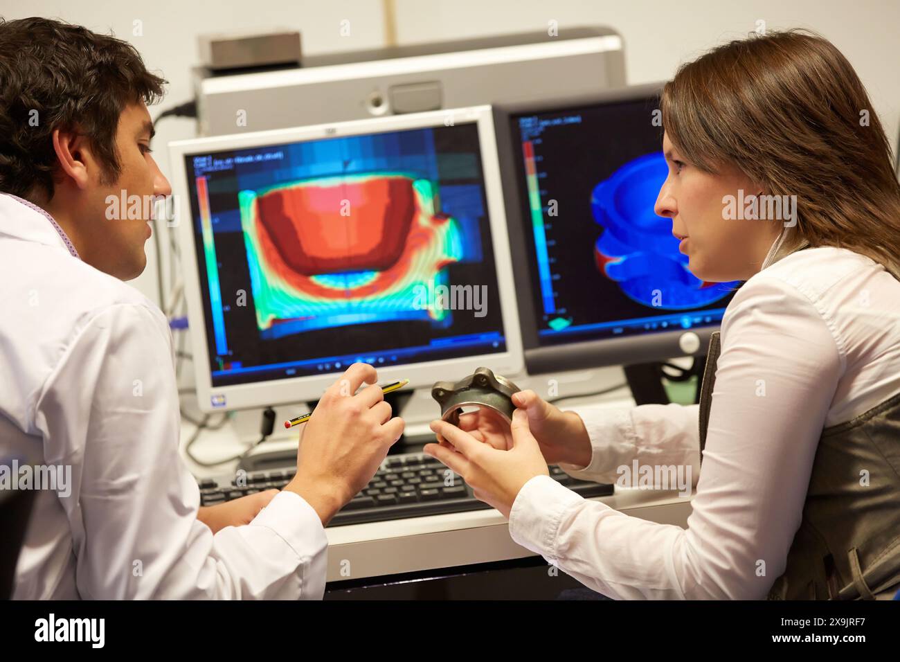 Forging process simulation of bearing outer ring car Industry, Tecnalia ...