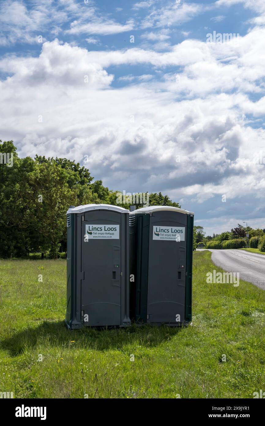portable toilets for use of workmen, Fiskerton road, Cherry Willingham ...