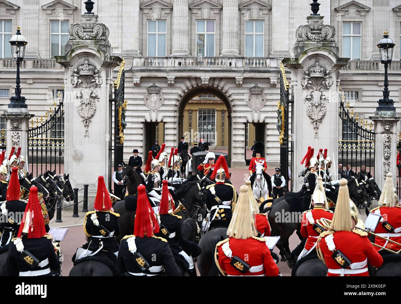Queen Victoria Memorial, London, UK. 1st June, 2024. The Major General ...