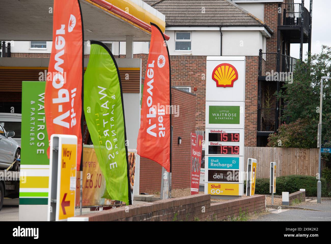 Including shell and bp hi-res stock photography and images - Alamy